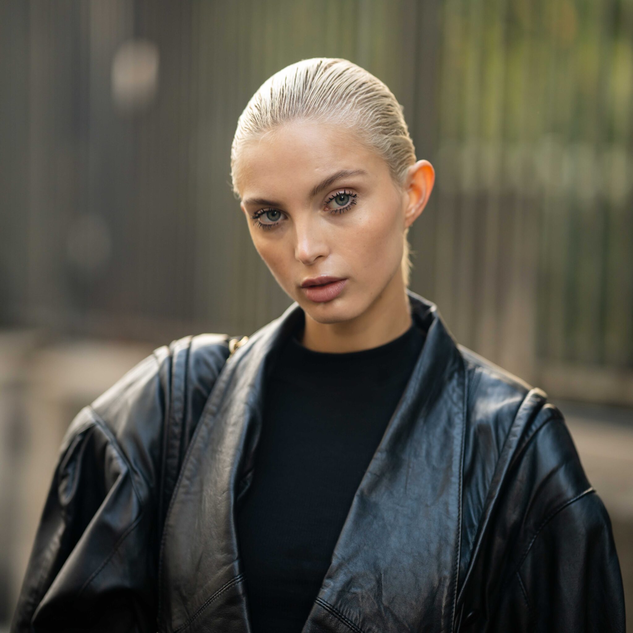 Model Street Style after Givenchy Paris Fashion Week SS23 - London et Paris